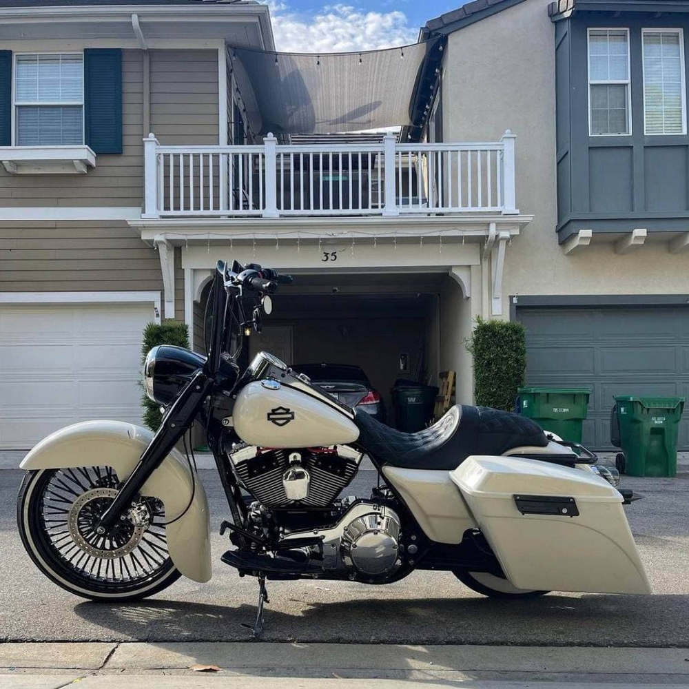 Buy Black tank emblems. Custom emblems for Harley Davidson